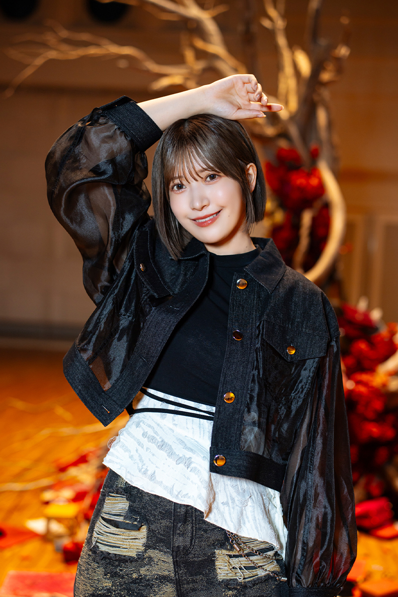 ファイル:2025年12th Single BACKS LIVE!!プロフィール 大沼晶保.jpg - エケペディア