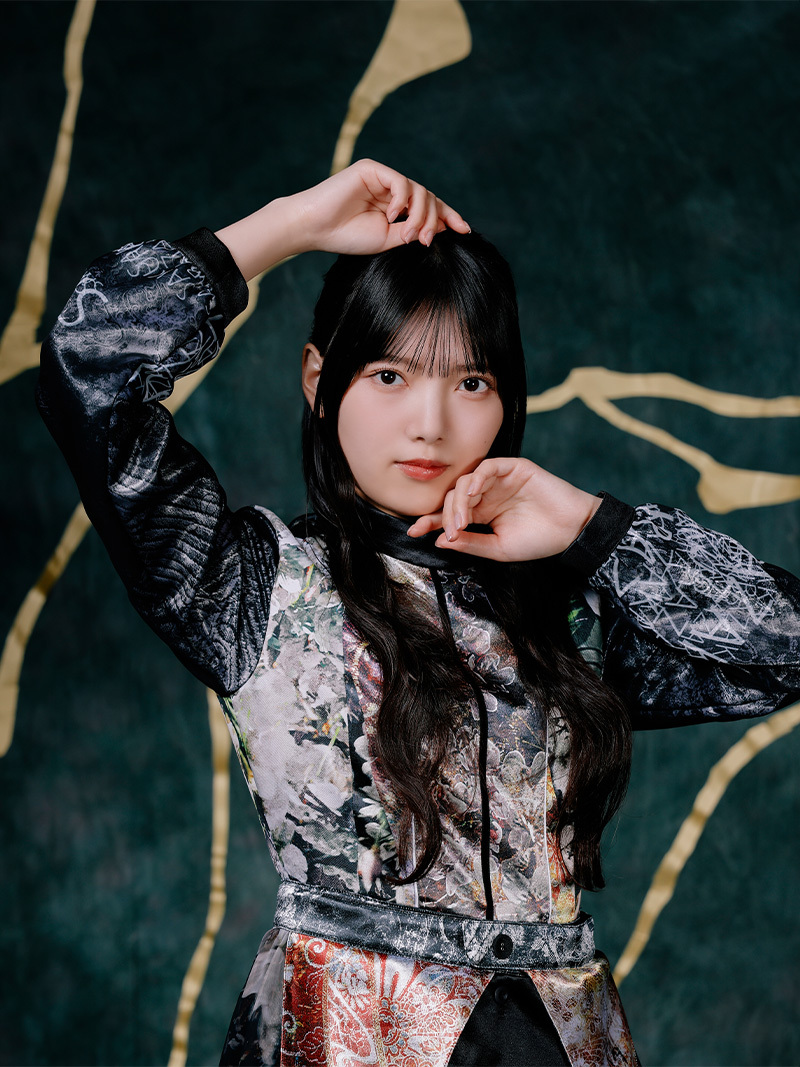 ファイル:2024年10th Single BACKS LIVE!!プロフィール 上村莉菜.jpg - エケペディア