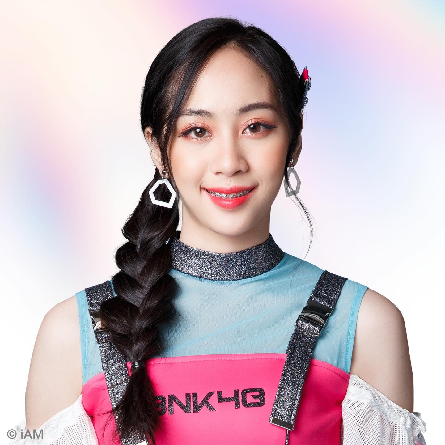 ファイル:2021年BNK48プロフィール Nena.jpg - エケペディア