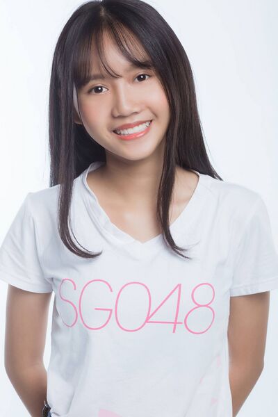 ファイル:2018年SGO48プロフィール Nguyễn Quế Minh Hân.jpg - エケペディア