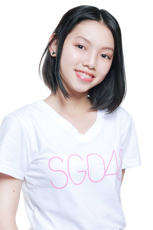 ファイル:2018年SGO48プロフィール Nguyễn Thị Minh Thư.jpg - エケペディア