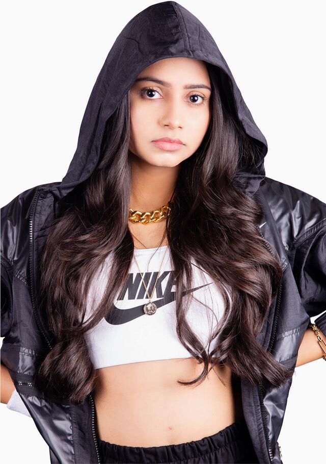 ファイル:2019年DEL48プロフィール Elsa.jpg - エケペディア